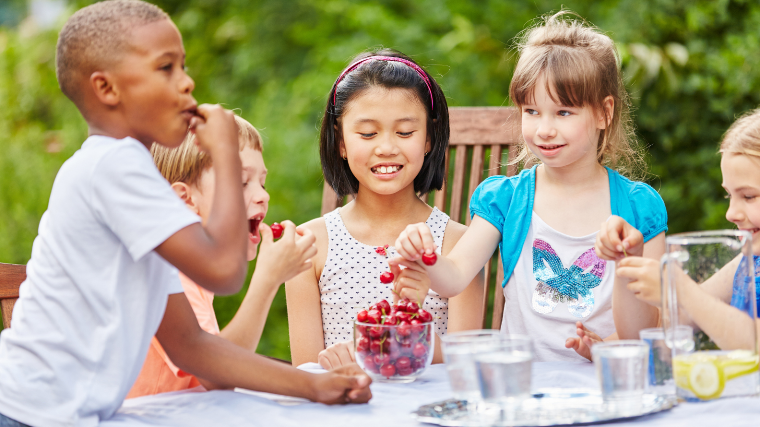 3 Simple Ways To Make Your Child Love Food - LavandaMichelle