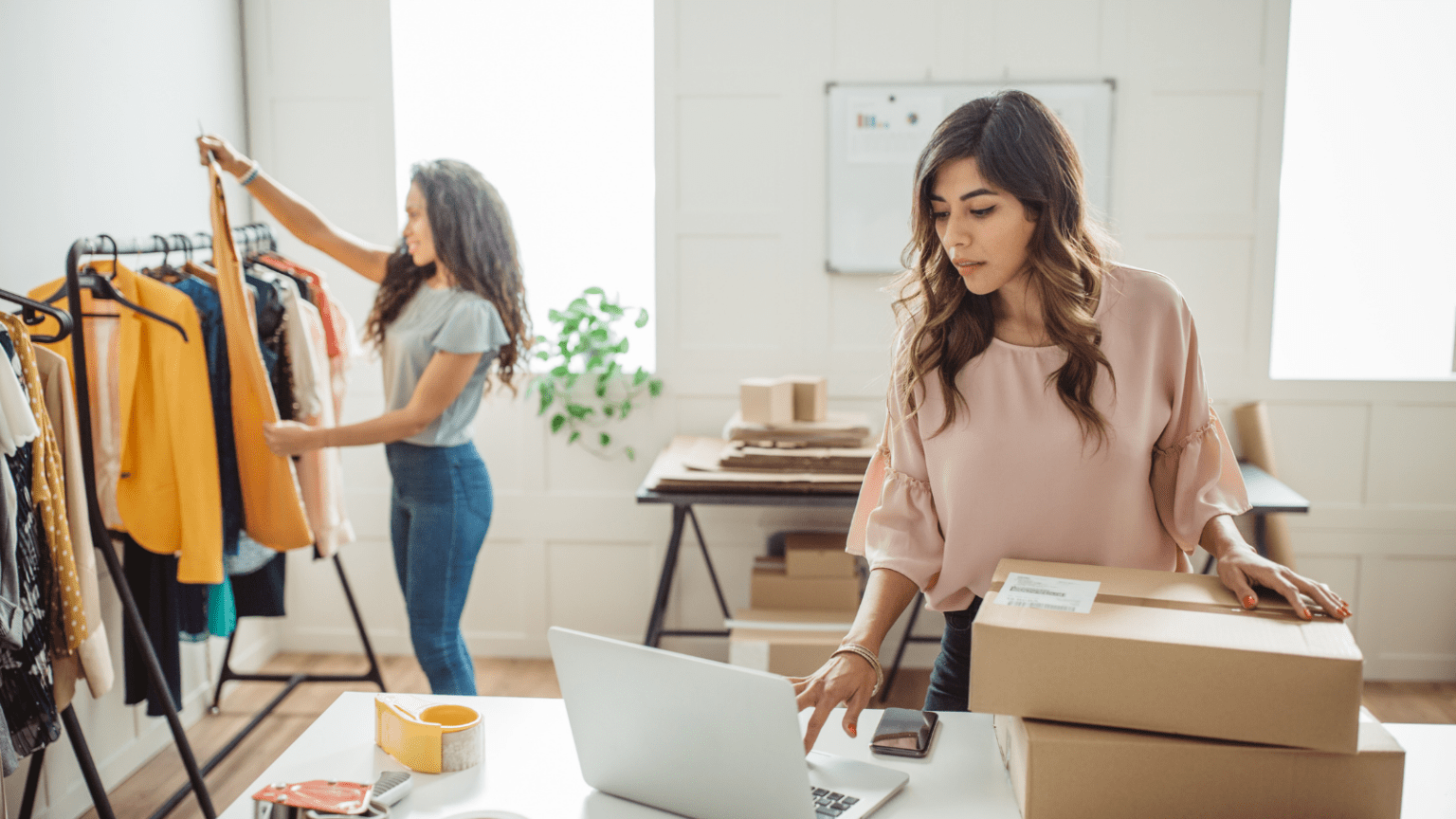 How to Build a Strong Brand for Your Small Business - LavandaMichelle