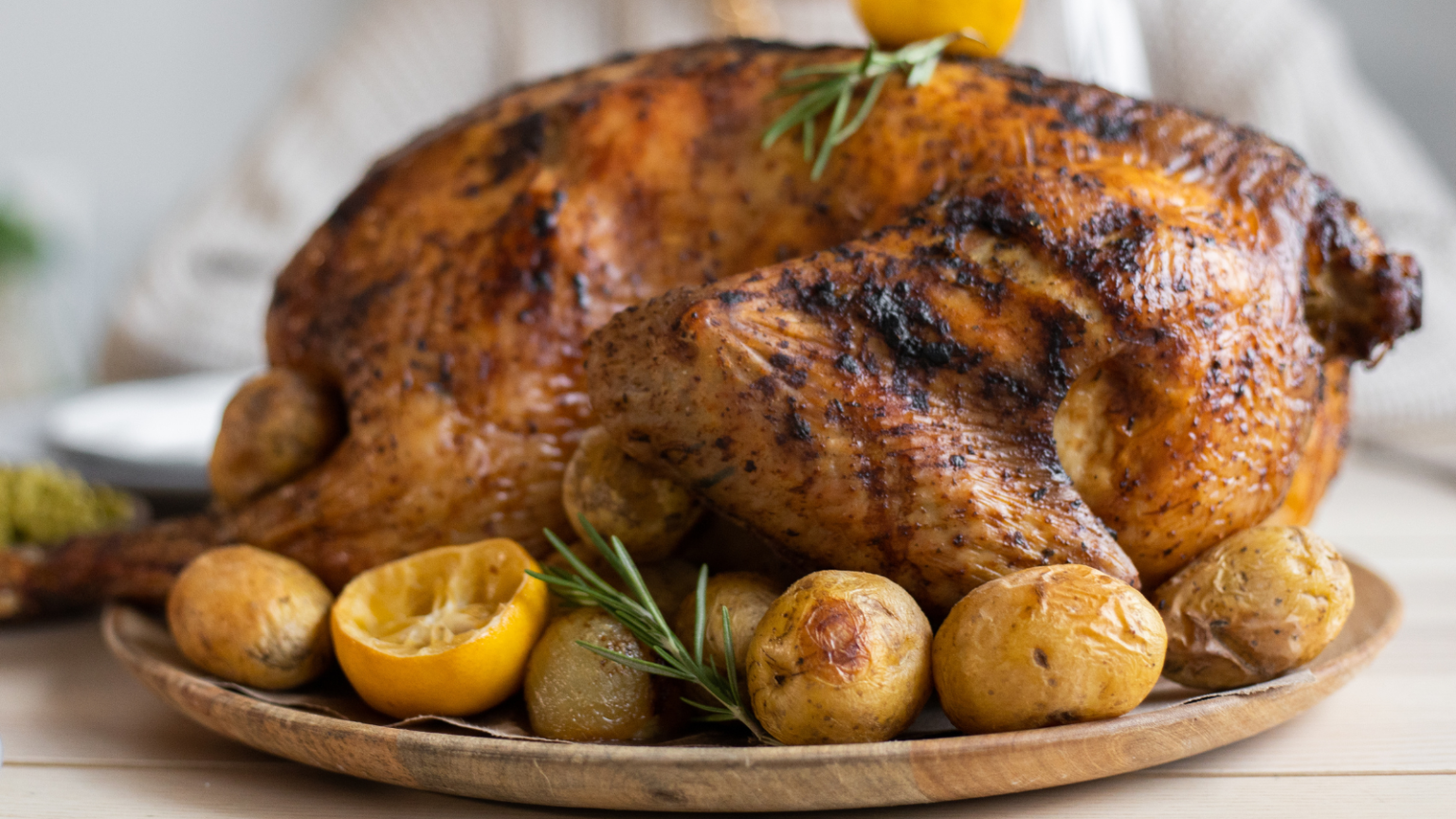 How to Cook a Moist and Delicious Turkey - LavandaMichelle