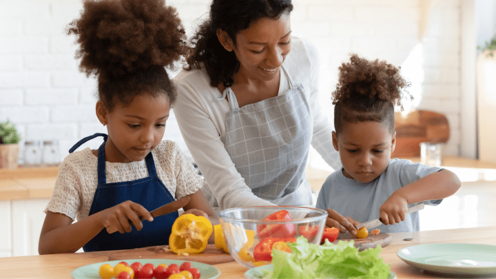 Holiday Cooking with Kids: Thanksgiving Recipes for Little Chefs ...
