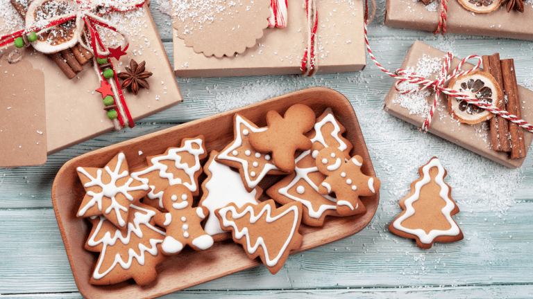 Cooking Up Christmas Magic: A Family Affair in the Festive Kitchen ...