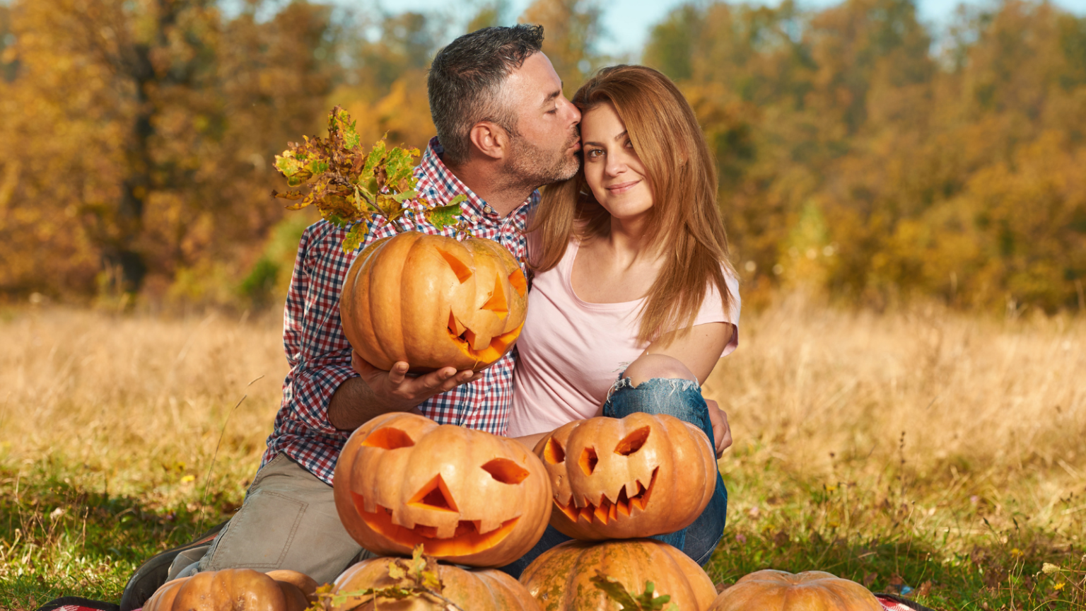 Heartfelt Halloween Love Letters & Spooky Sweet Sentiments for Your Boo ...